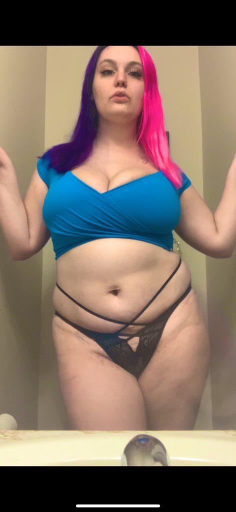 Does this make me look fuckable? | Scrolller