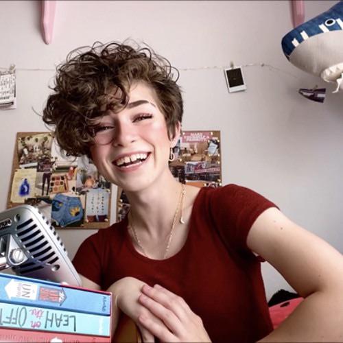 Does anyone have a discord server for Addison Grace? | Scrolller