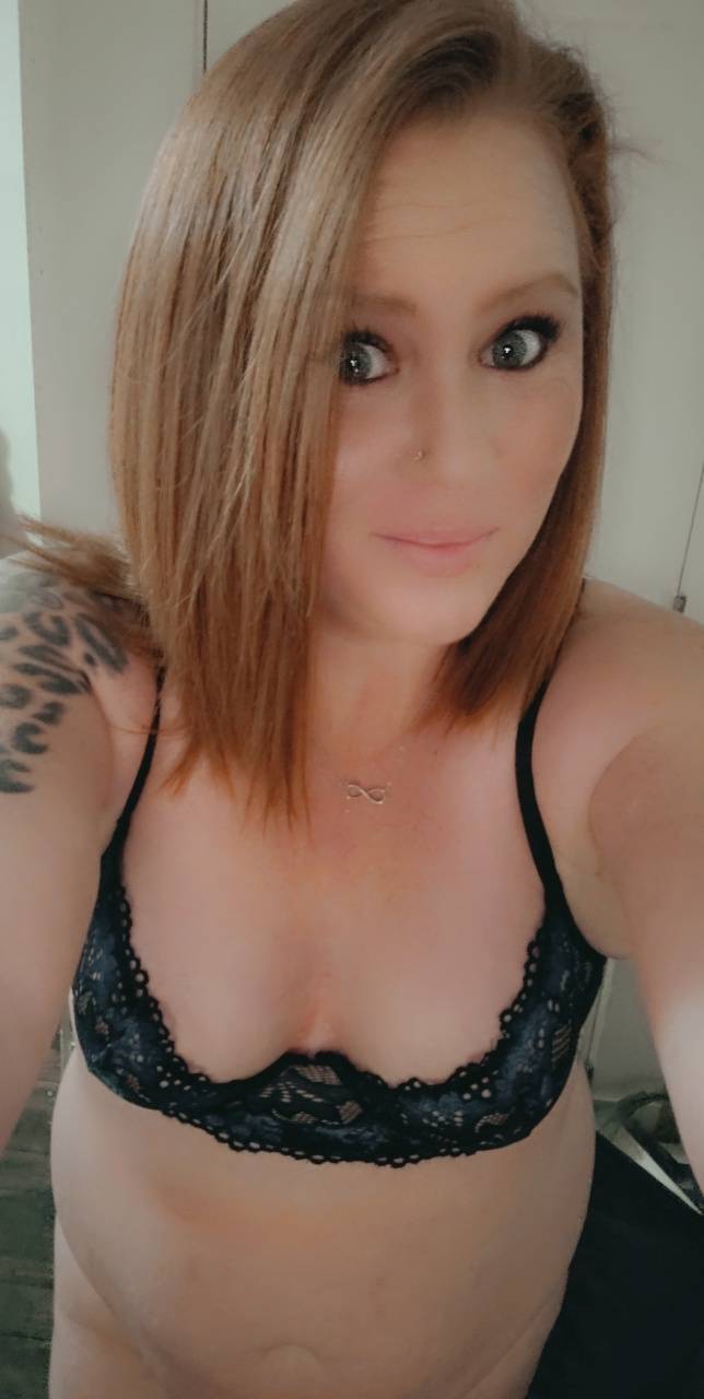 Does blue look good on me? | Scrolller