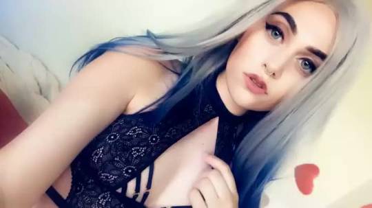 does it count as a "slip" if it's intentional...? [20f] [oc] | Scrolller