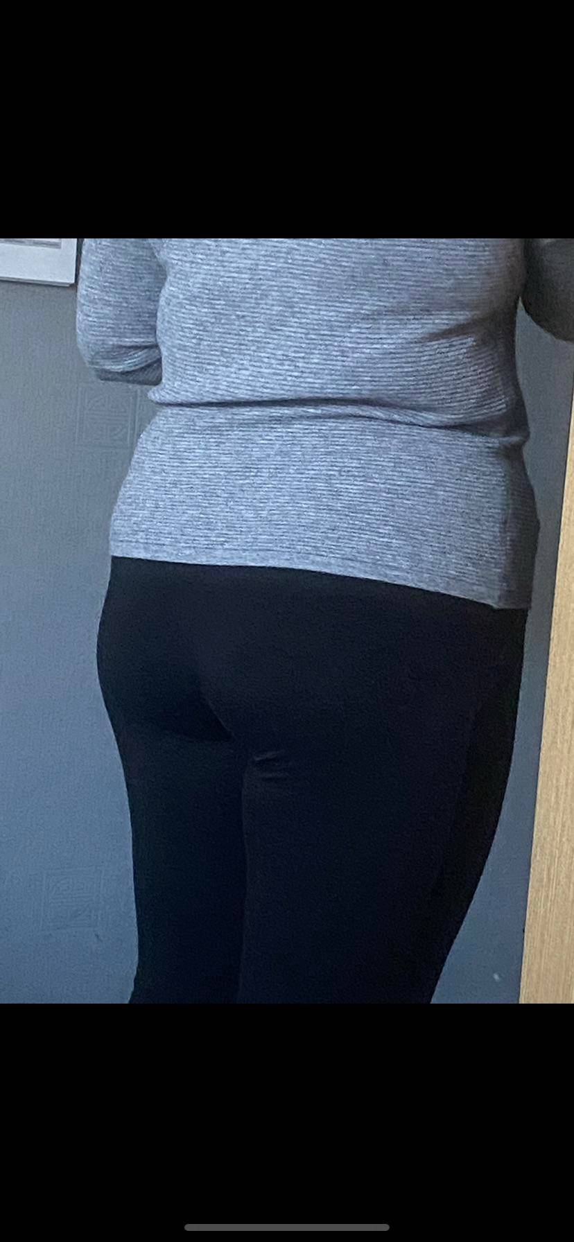 Does my bum look big in these? | Scrolller