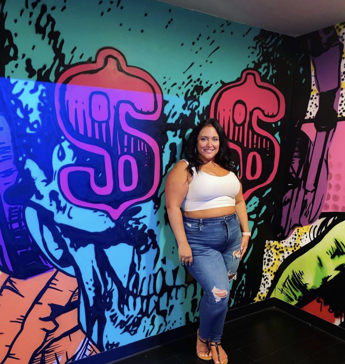 Dangerous curves | Scrolller