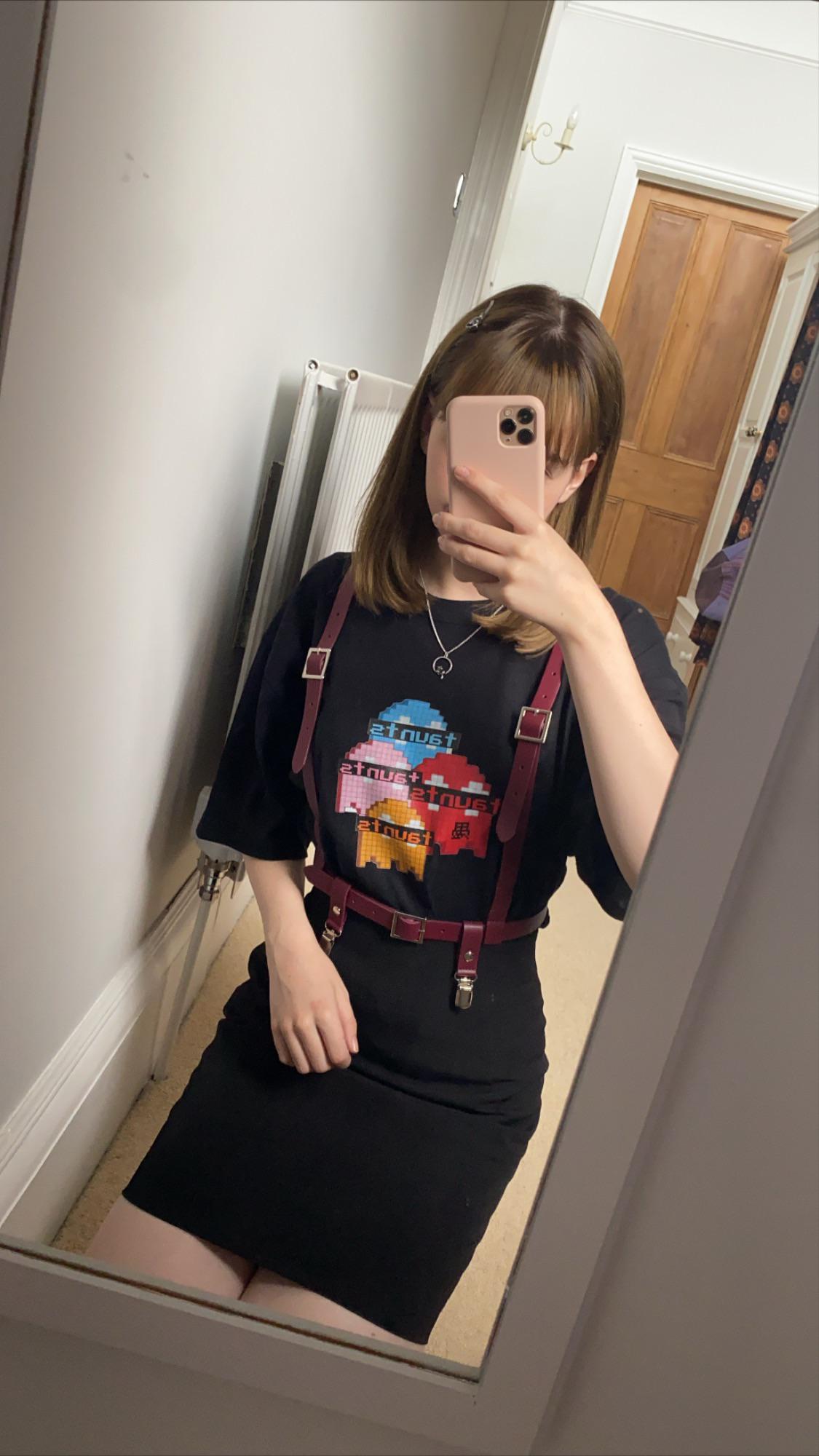 Don't see too many women posting here but here’s my shot at a streetwear look that keeps some ...