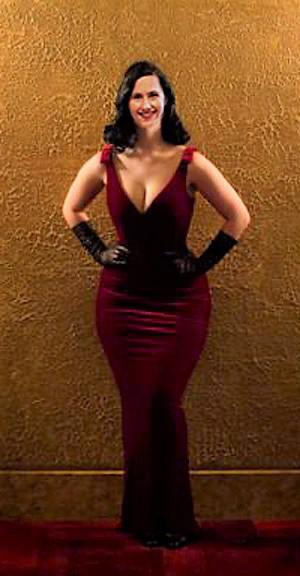 Dorothy shows some curves and cleavage | Scrolller