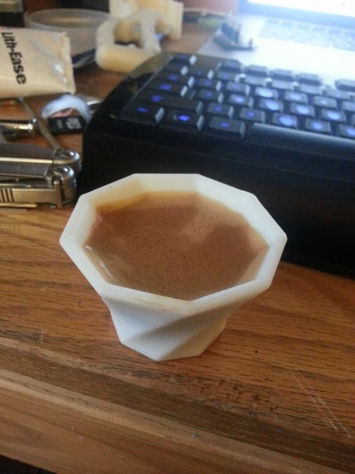 Double espresso in a 3D printed shot glass | Scrolller