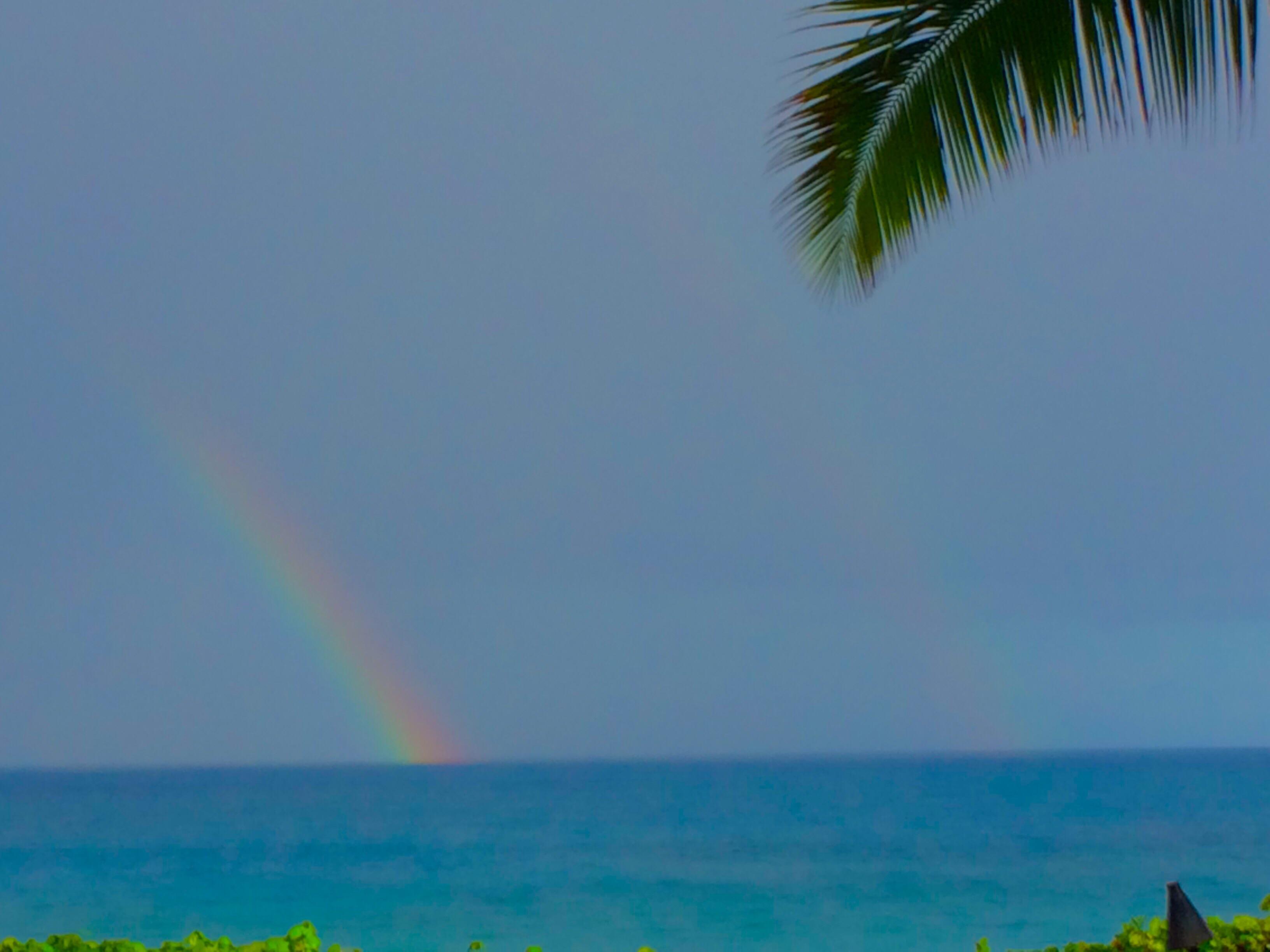 Double rainbow over Pacific Ocean | Scrolller