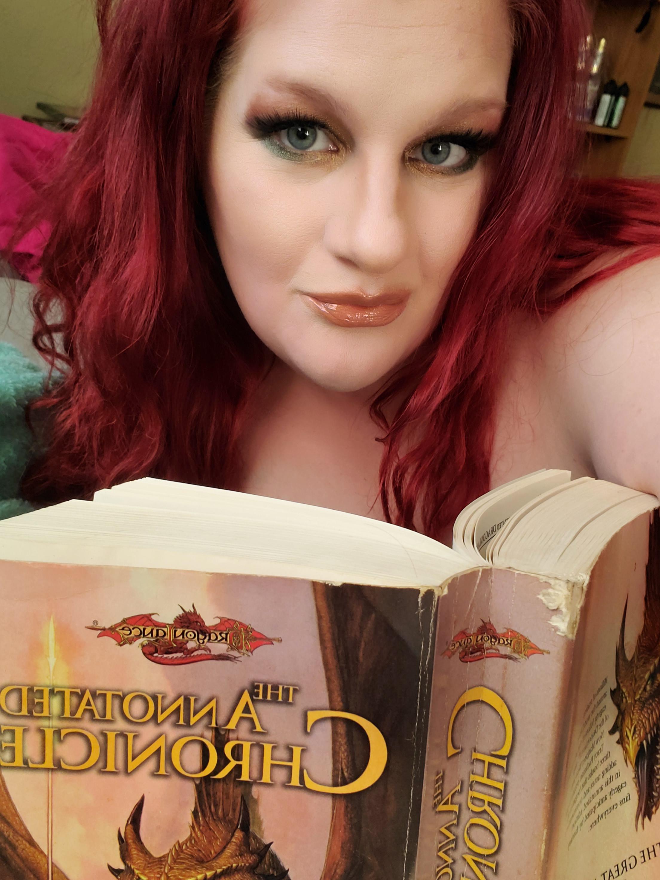 Dragon Lance and Chill? | Scrolller