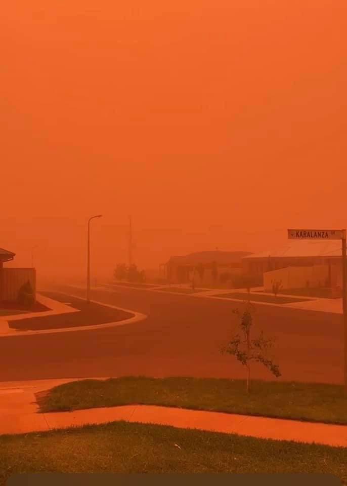 Dust storm in Mildura today | Scrolller