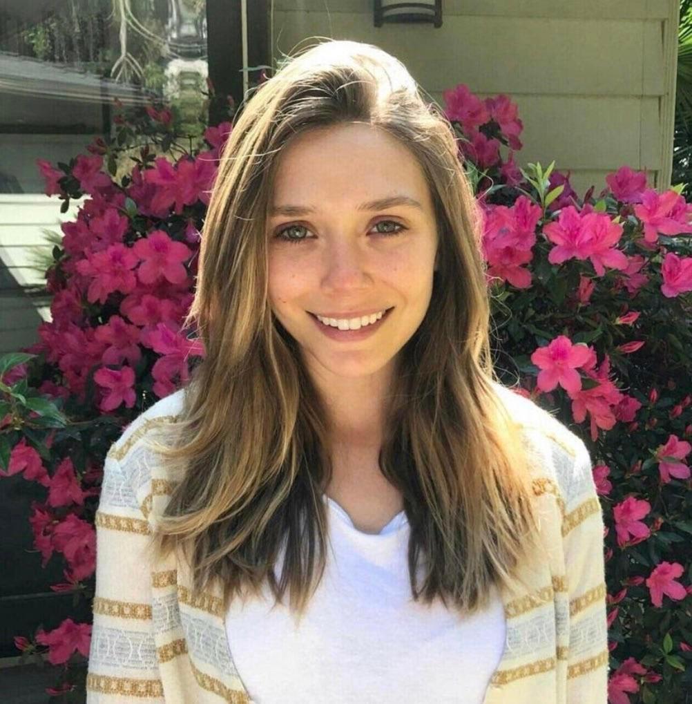 Elizabeth Olsen is Incredibly Beautiful | Scrolller