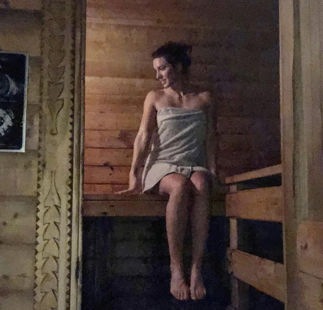 Emily in a spa | Scrolller