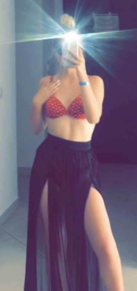 Emily in polka dots | Scrolller