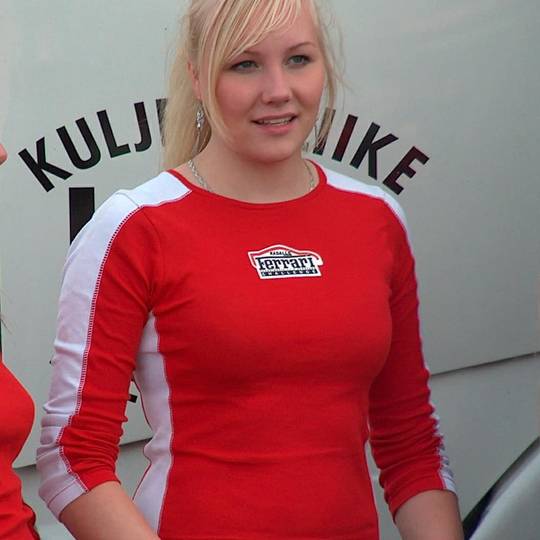 Emma Kimiläinen - Finnish Racing Driver | Scrolller
