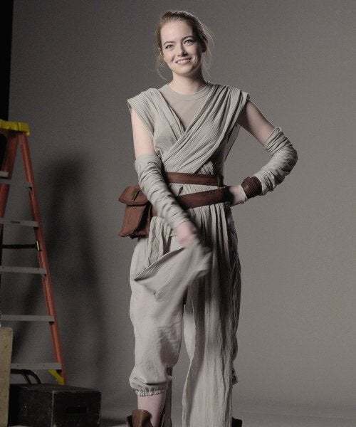 Emma Stone dressed as Rey | Scrolller