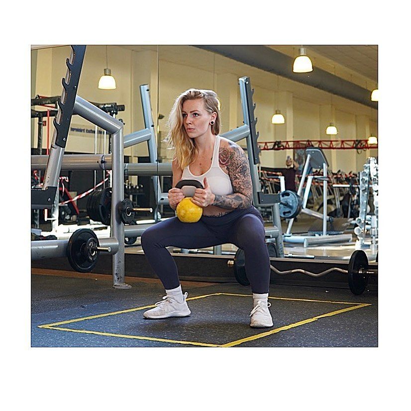 Emmi workout | Scrolller