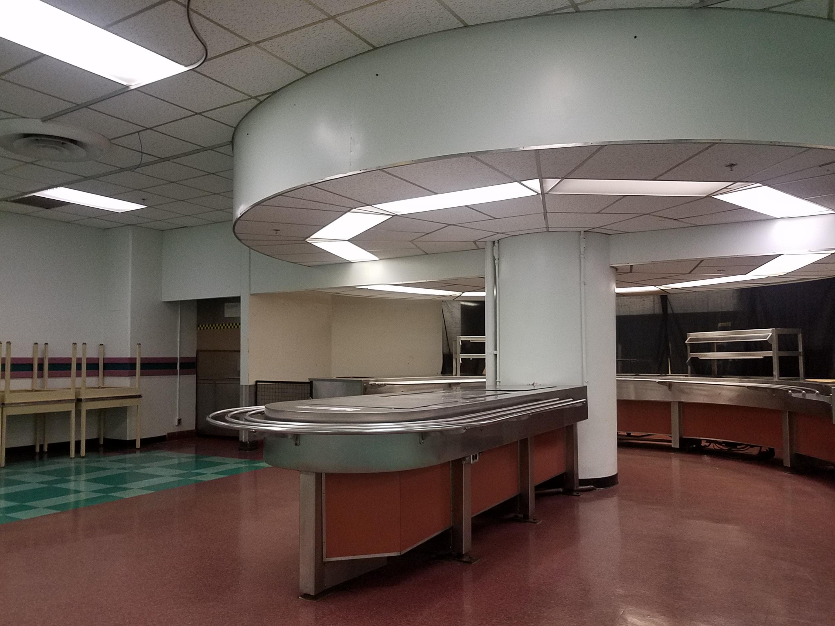 Empty cafeteria | Scrolller