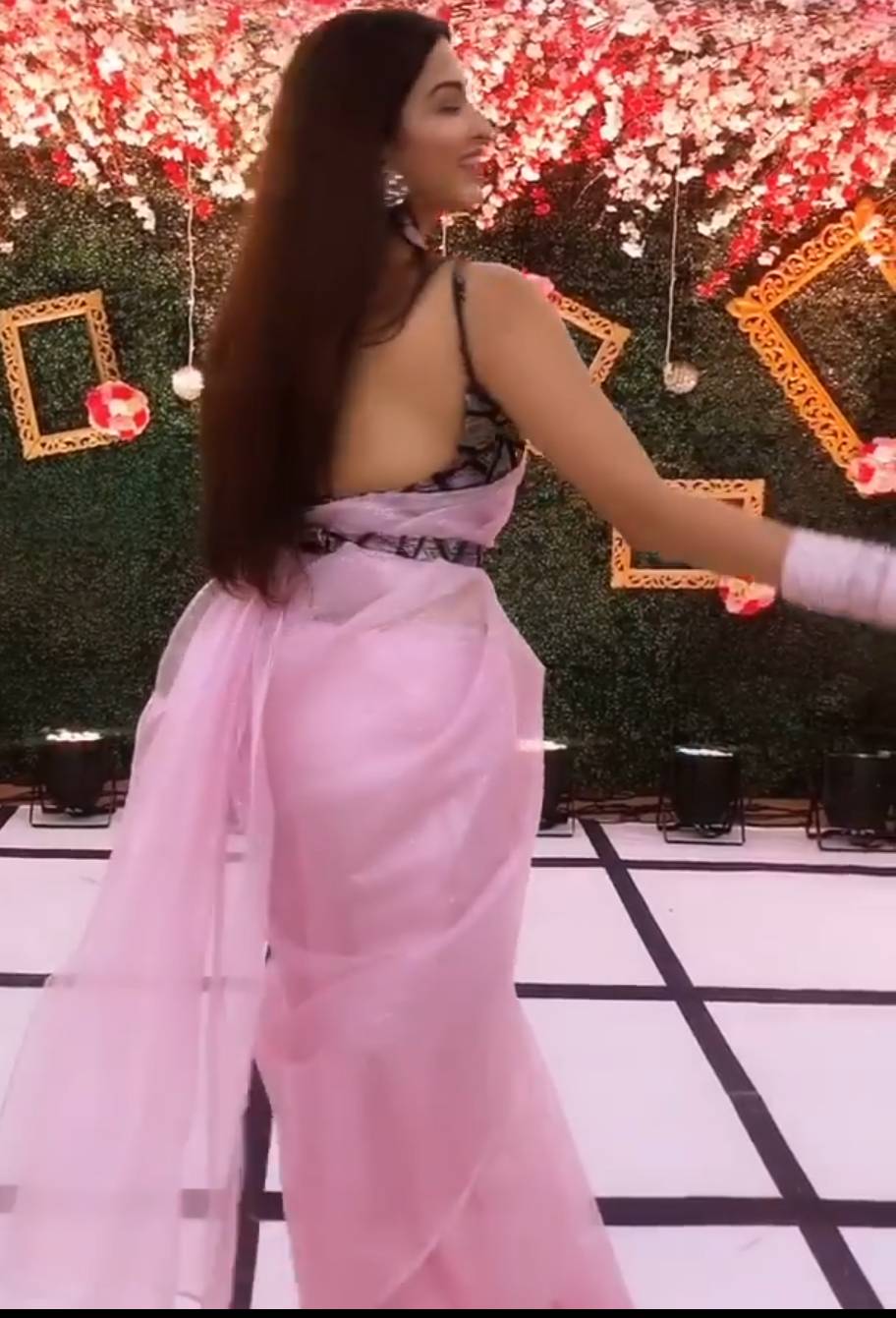 Eshanya Maheshwari is growing up nicely | Scrolller