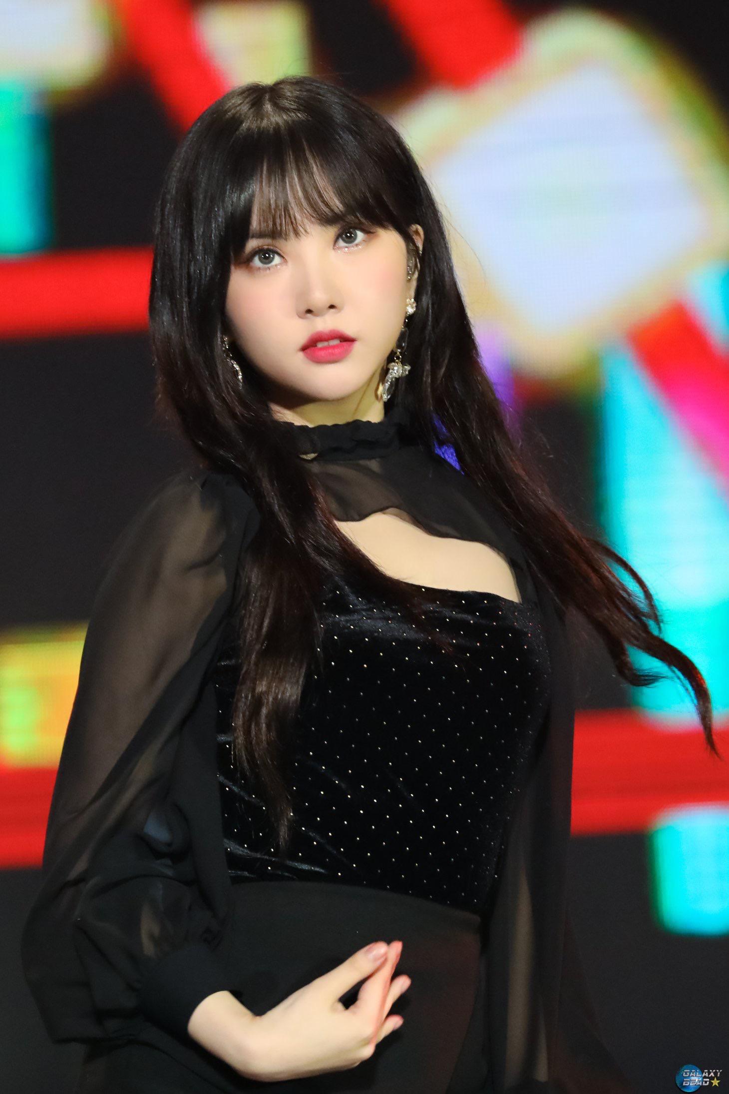 Eunha is stunningly beautiful | Scrolller
