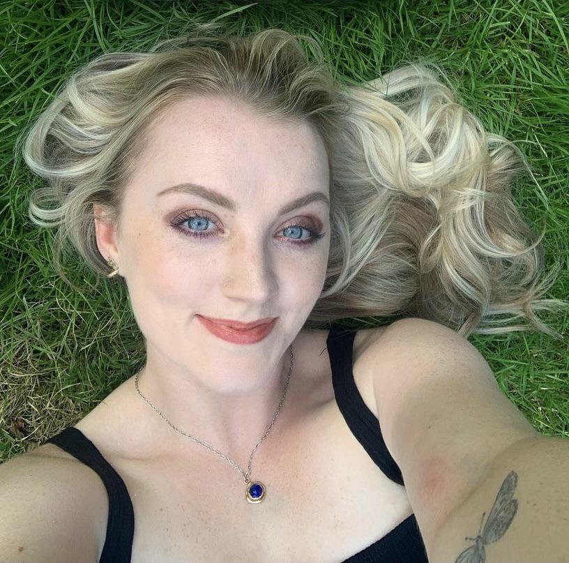 Evanna Lynch Scrolller 9243