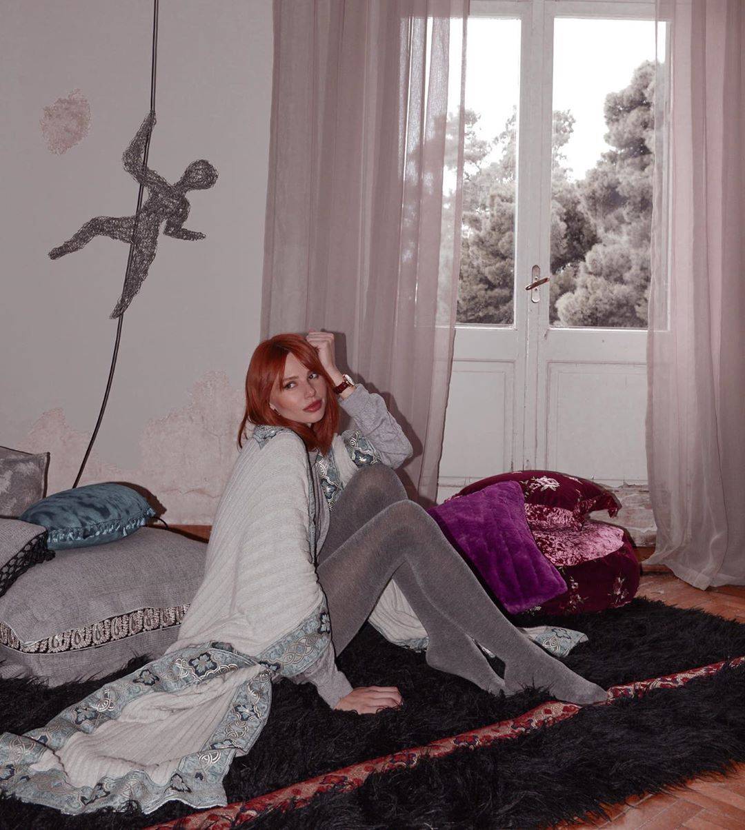 Evelyn Kazantzoglou | Scrolller