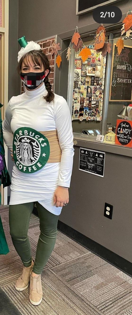 Everyone's Favorite Office Assistant | Scrolller