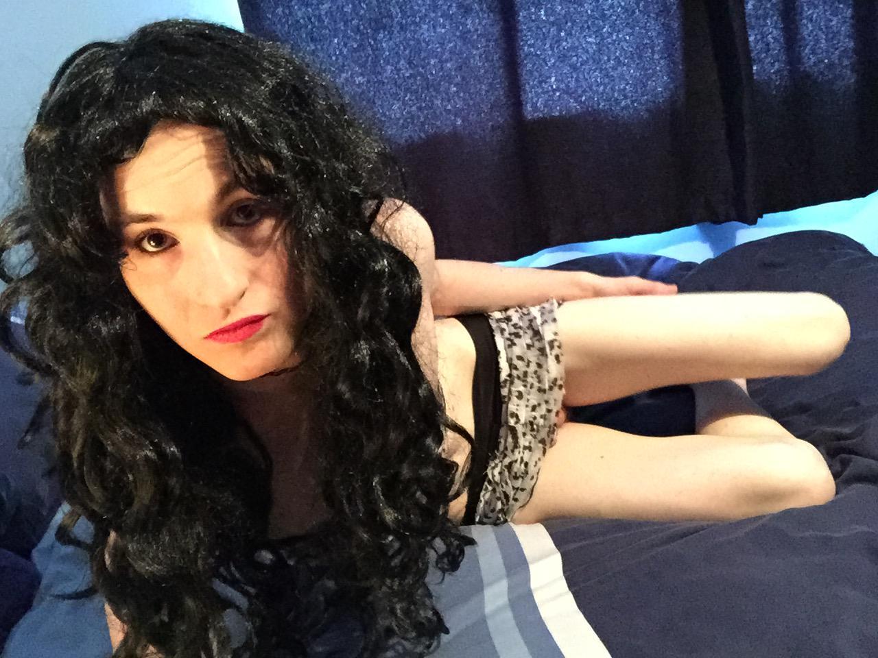 Expose me as a sissy @SissyEmilyx | Scrolller