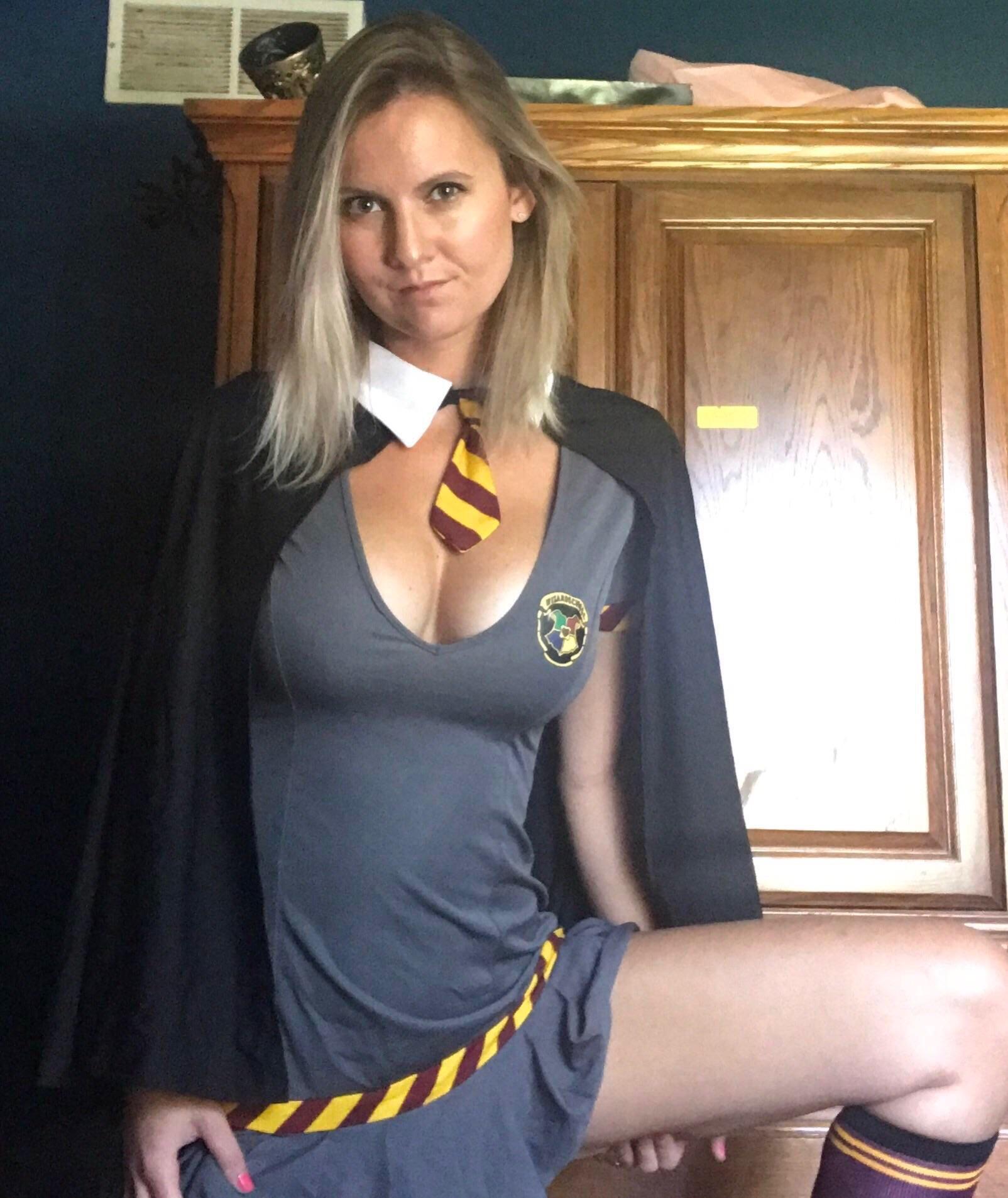 [f] HP quick cosplay | Scrolller