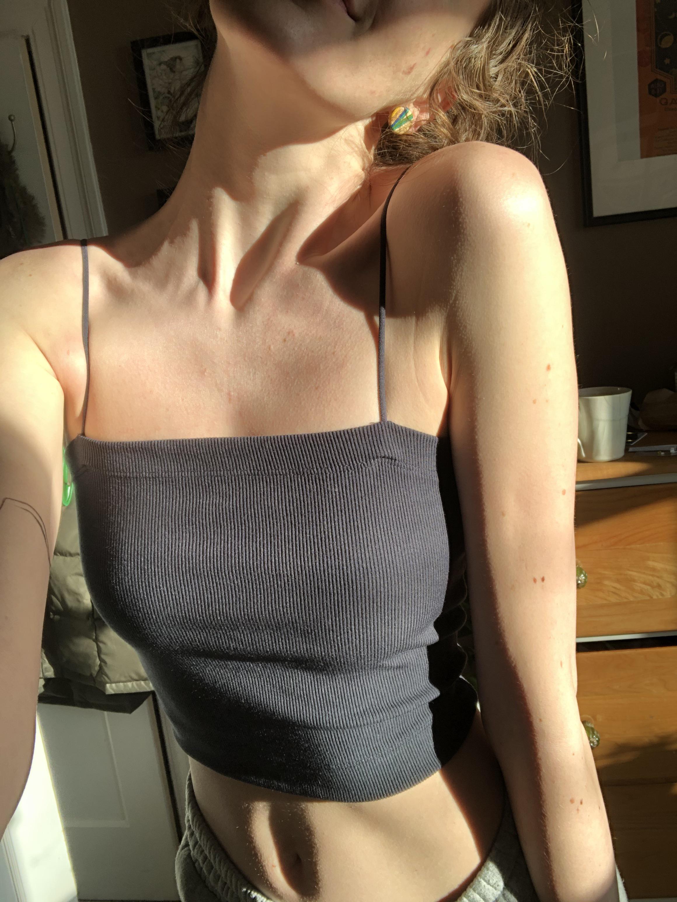 [OC] First post! My new top in the sunshine ☀️🖤 | Scrolller