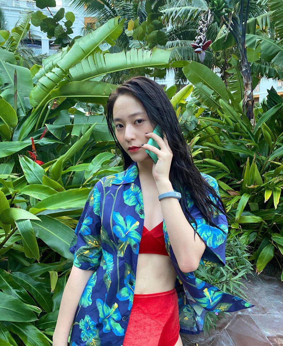 f(x) - Krystal | Scrolller