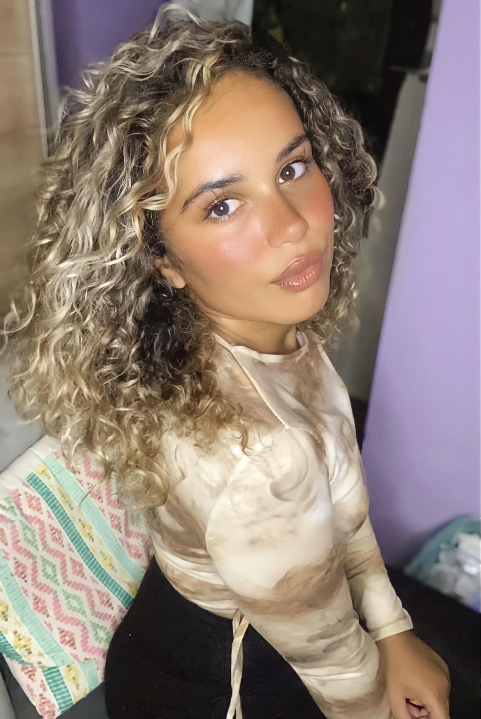 Somali x Dutch x Italian | Scrolller