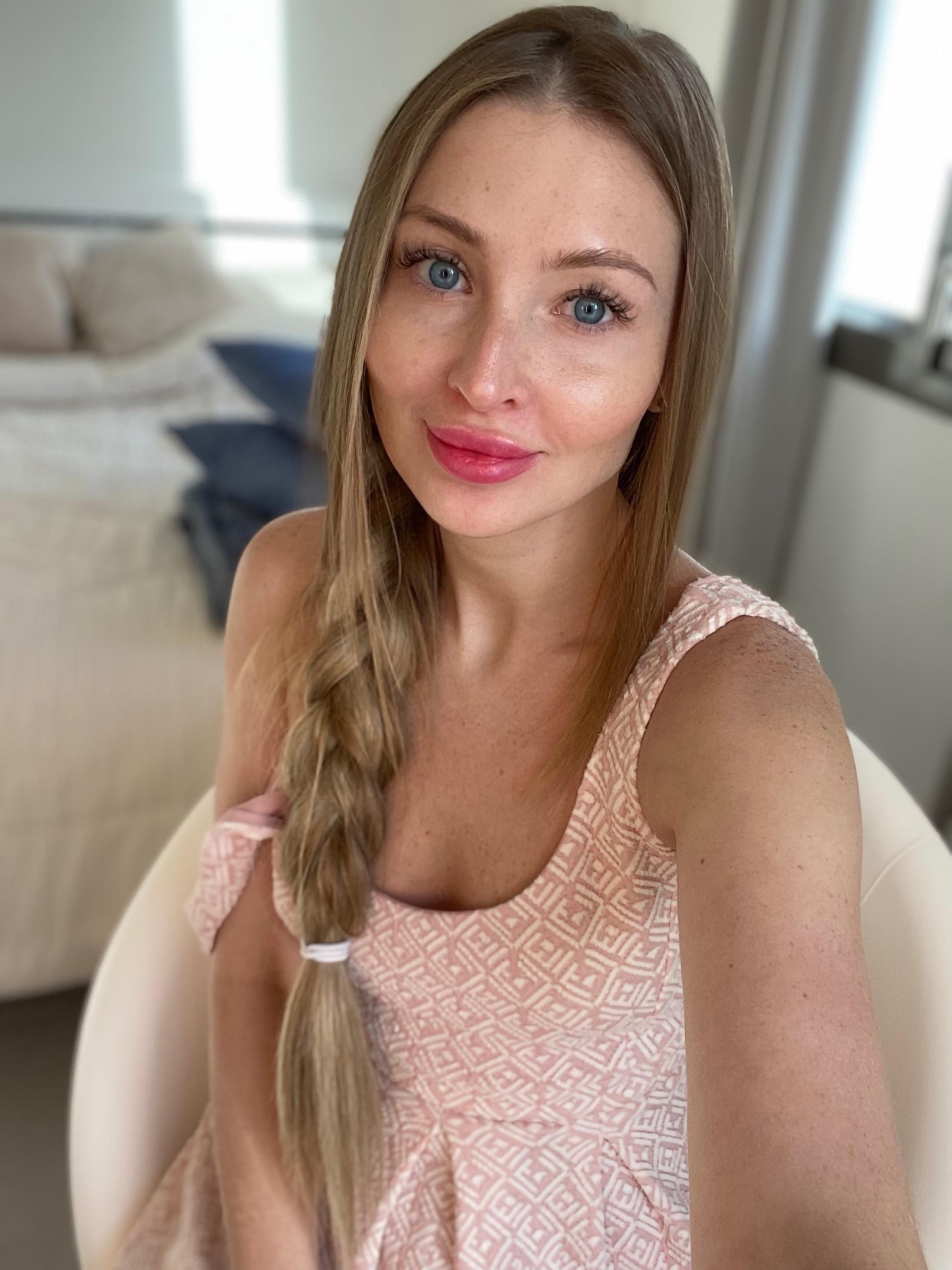 [F26] please, be honest! :) | Scrolller