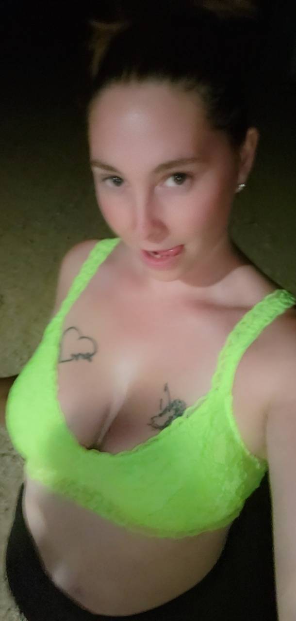 (F33)(NSFW)New bra!! | Scrolller