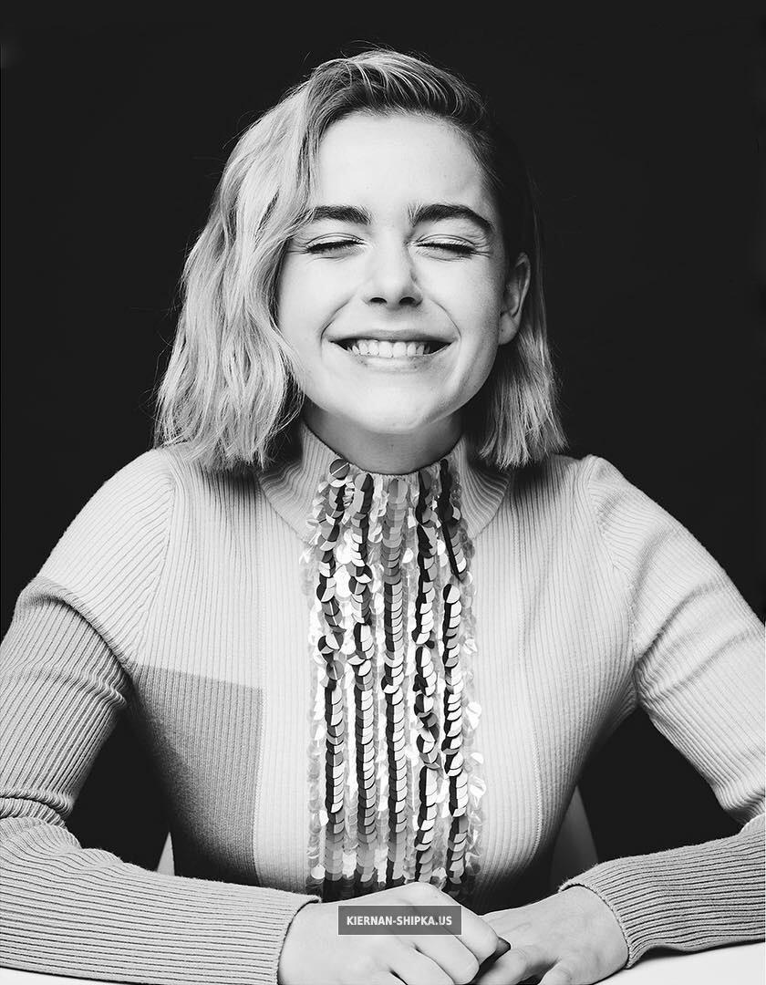 Face all scrunched up, still perfect! | Scrolller