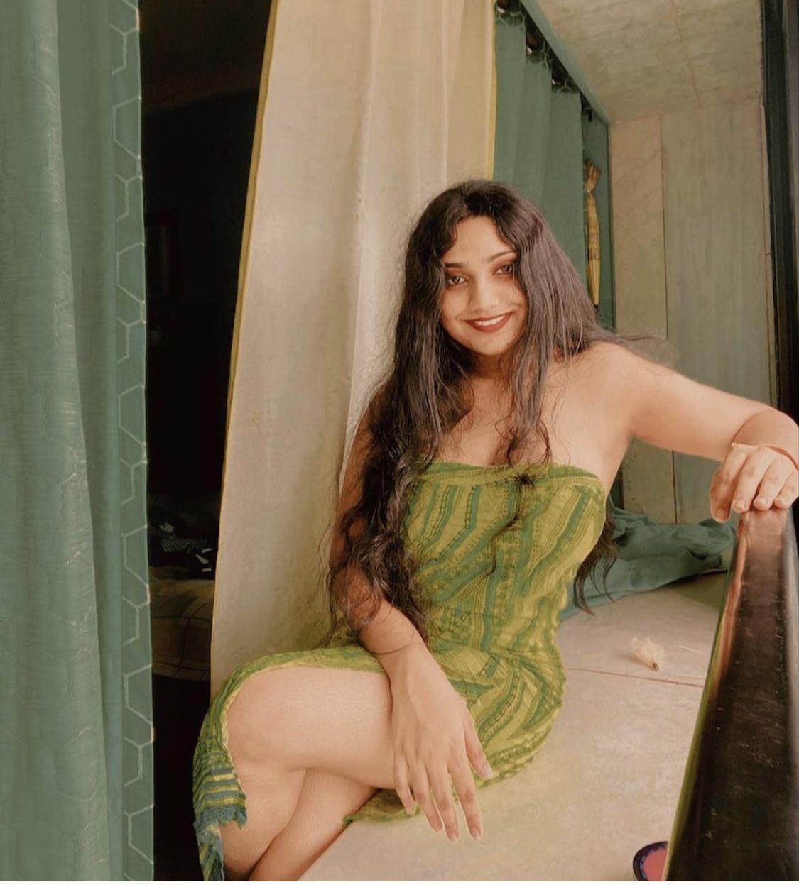 Face reveal fr the first time🙈, might delete later🙊...pour some love fr ur girl here😚 | Scrolller