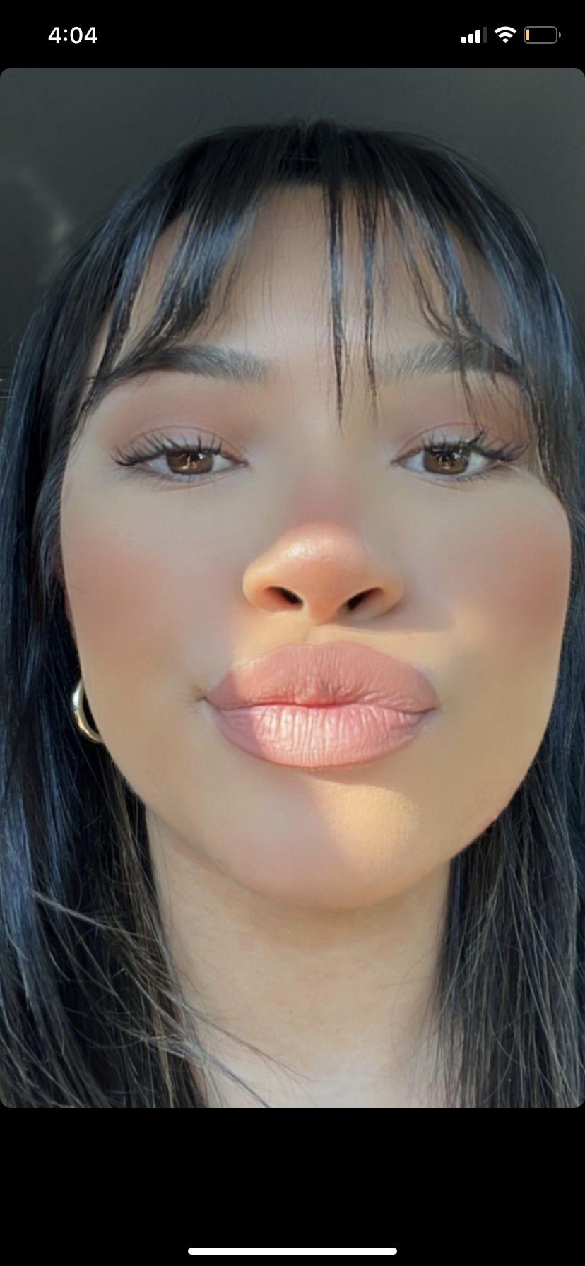 Face shot | Scrolller