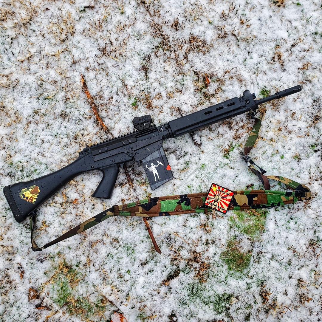 Fal and some goodies | Scrolller