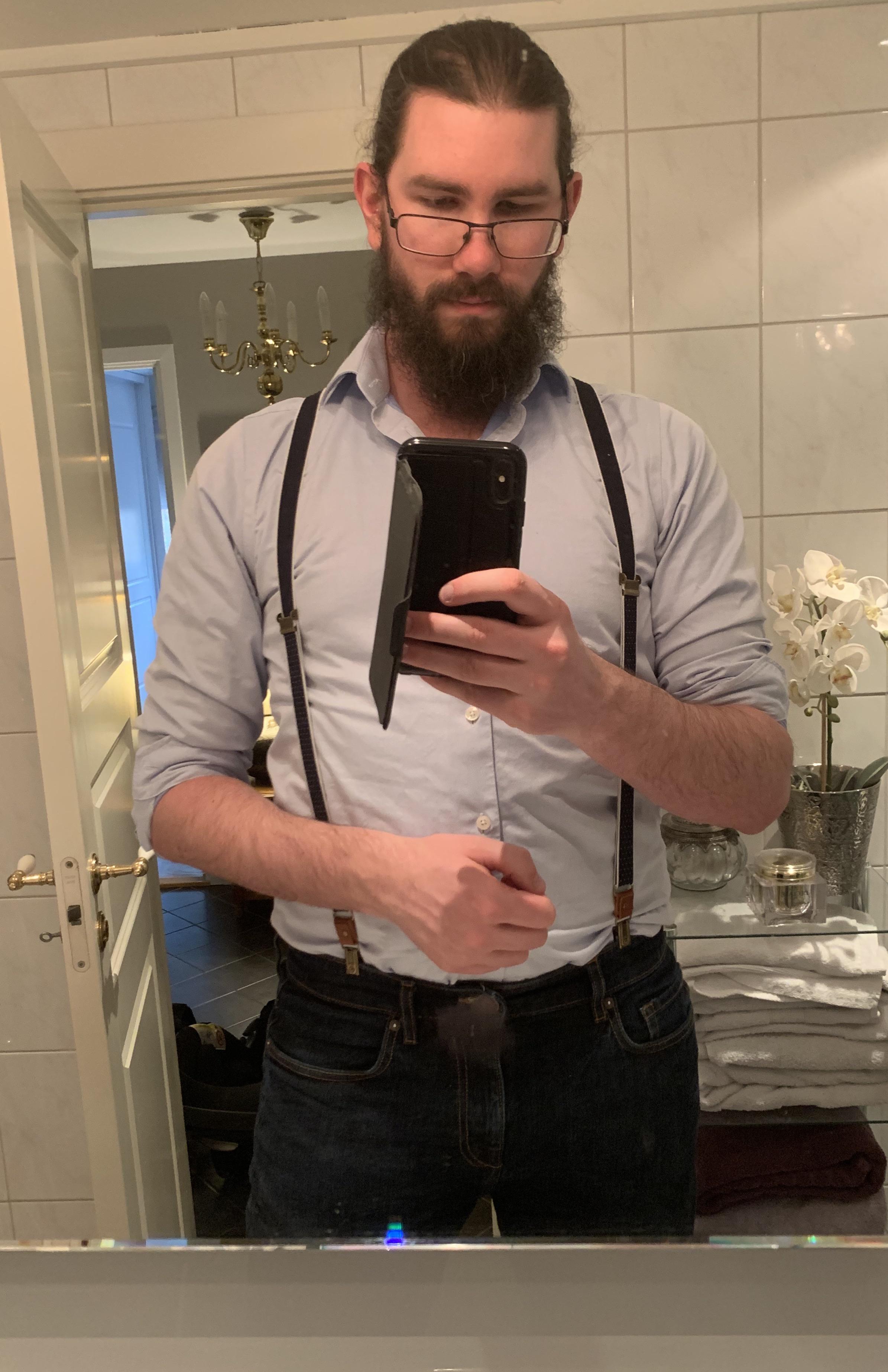 Fancy outfit for quarantine dinner! | Scrolller