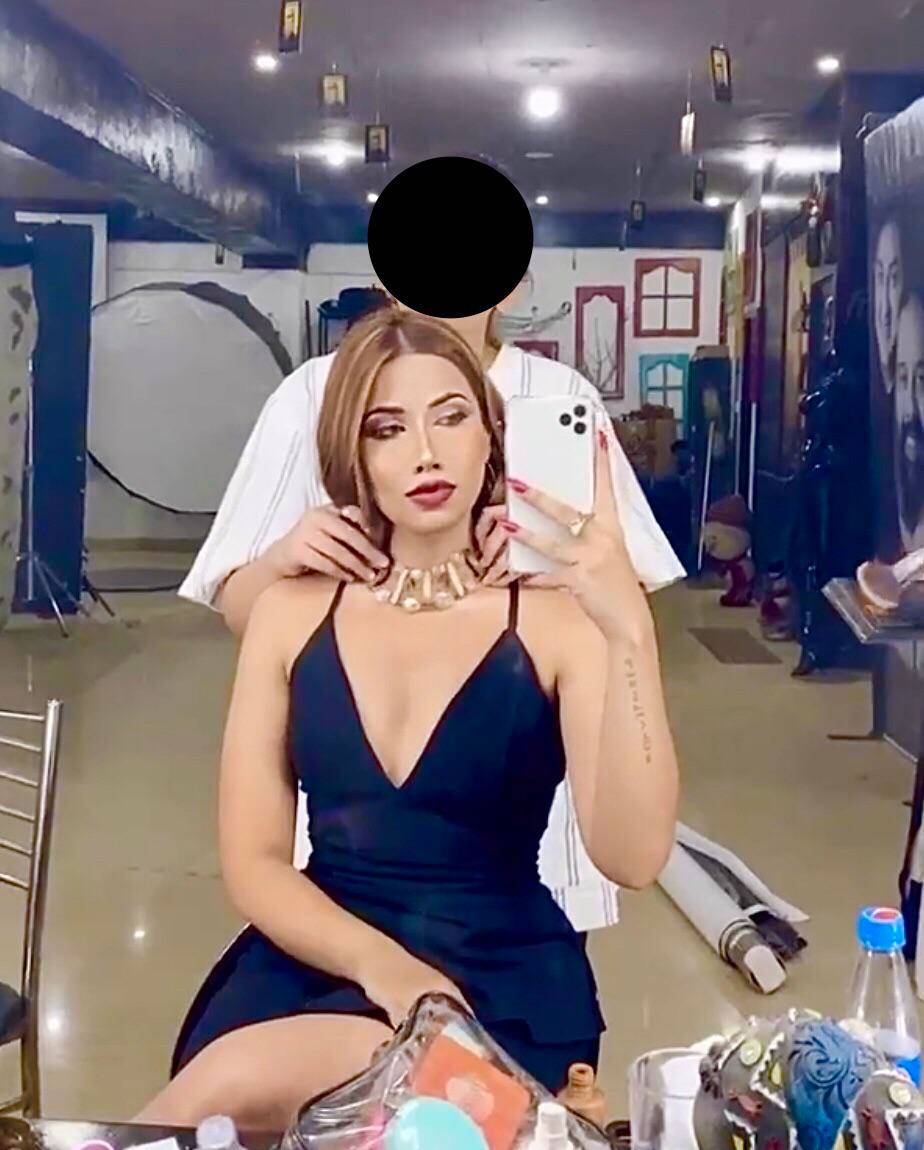 Fatima Hira | Scrolller