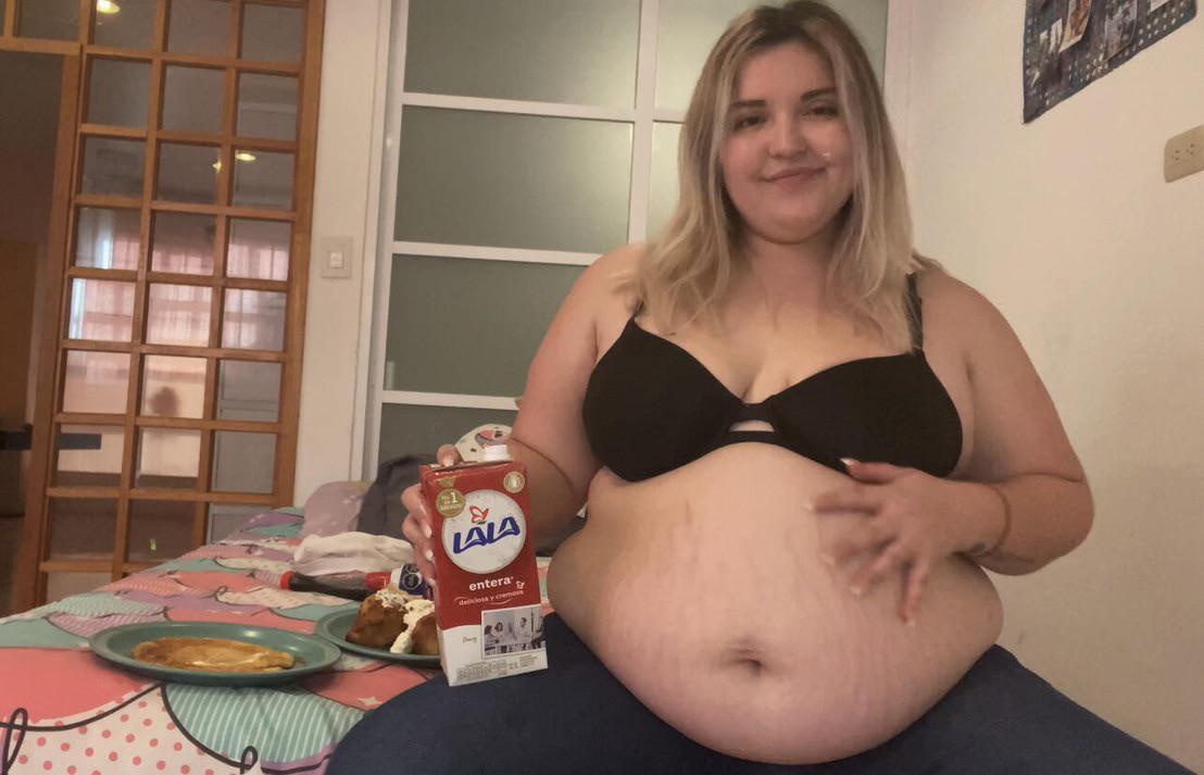 Fatty growing bigger and bigger everyday! | Scrolller