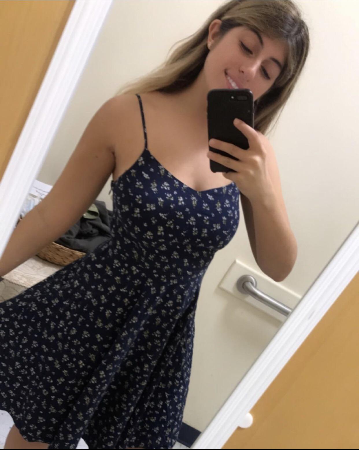 Favorite dress [f26] | Scrolller