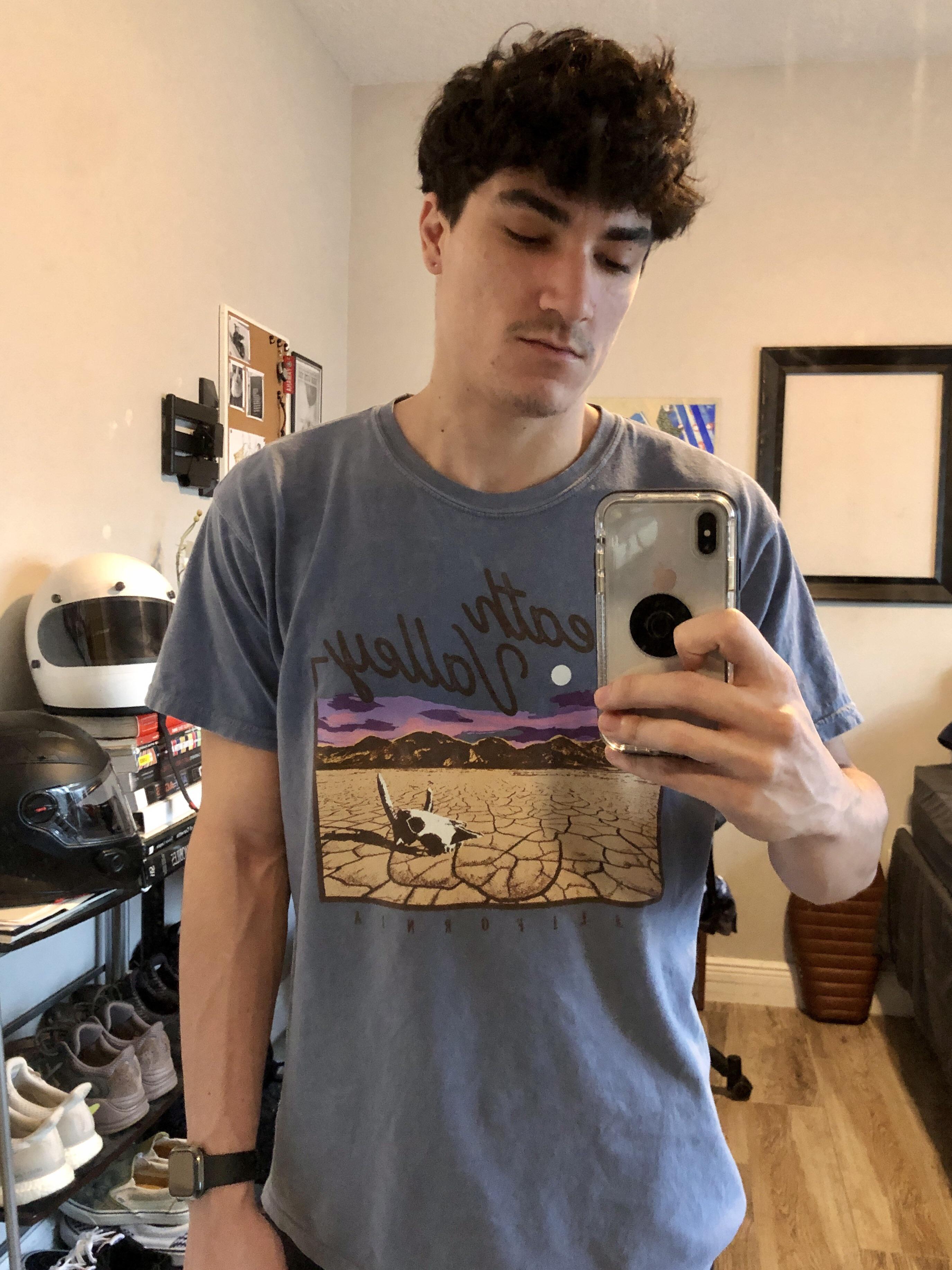 Favorite shirt! | Scrolller