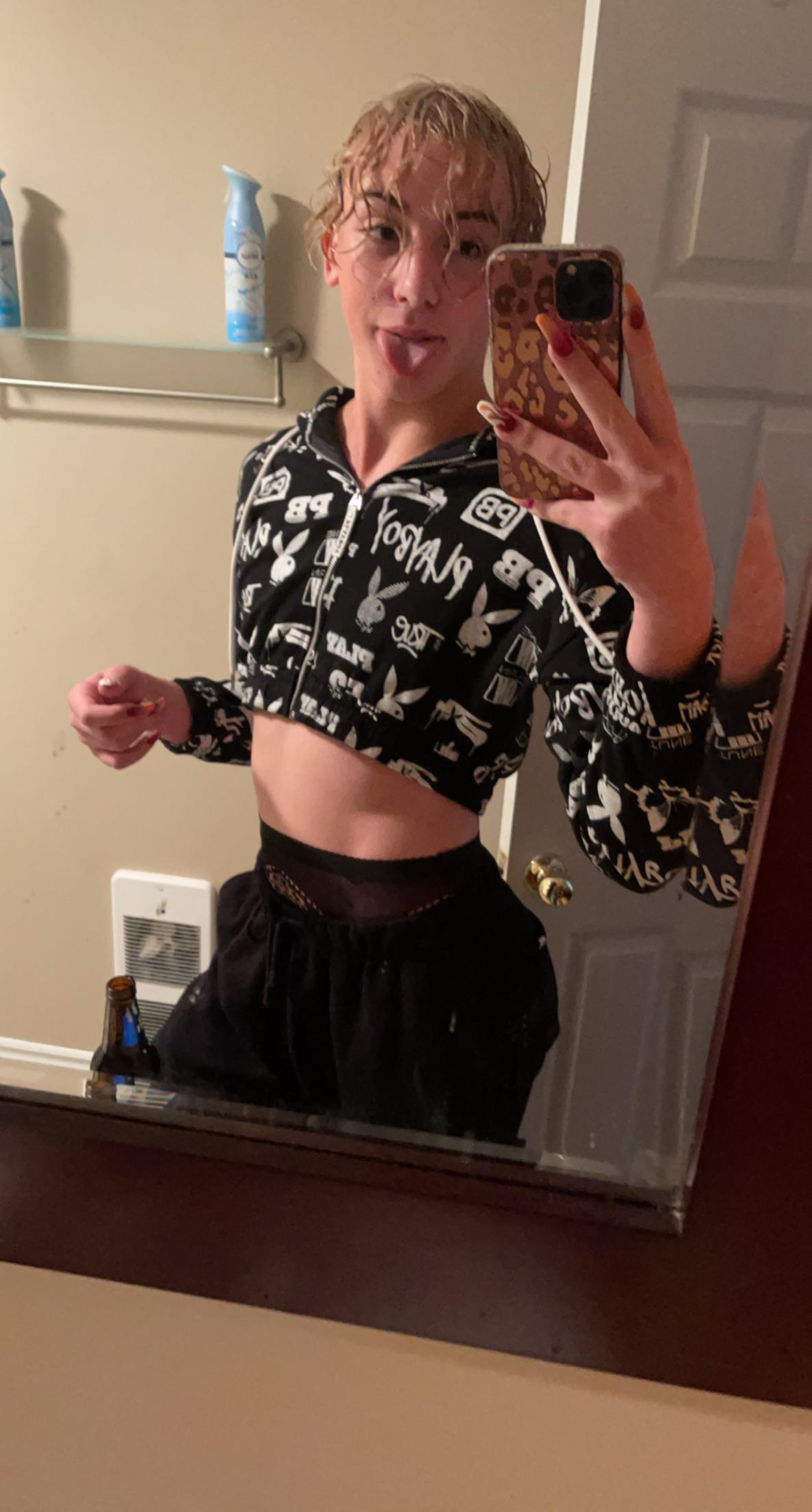 feelin so cute! | Scrolller