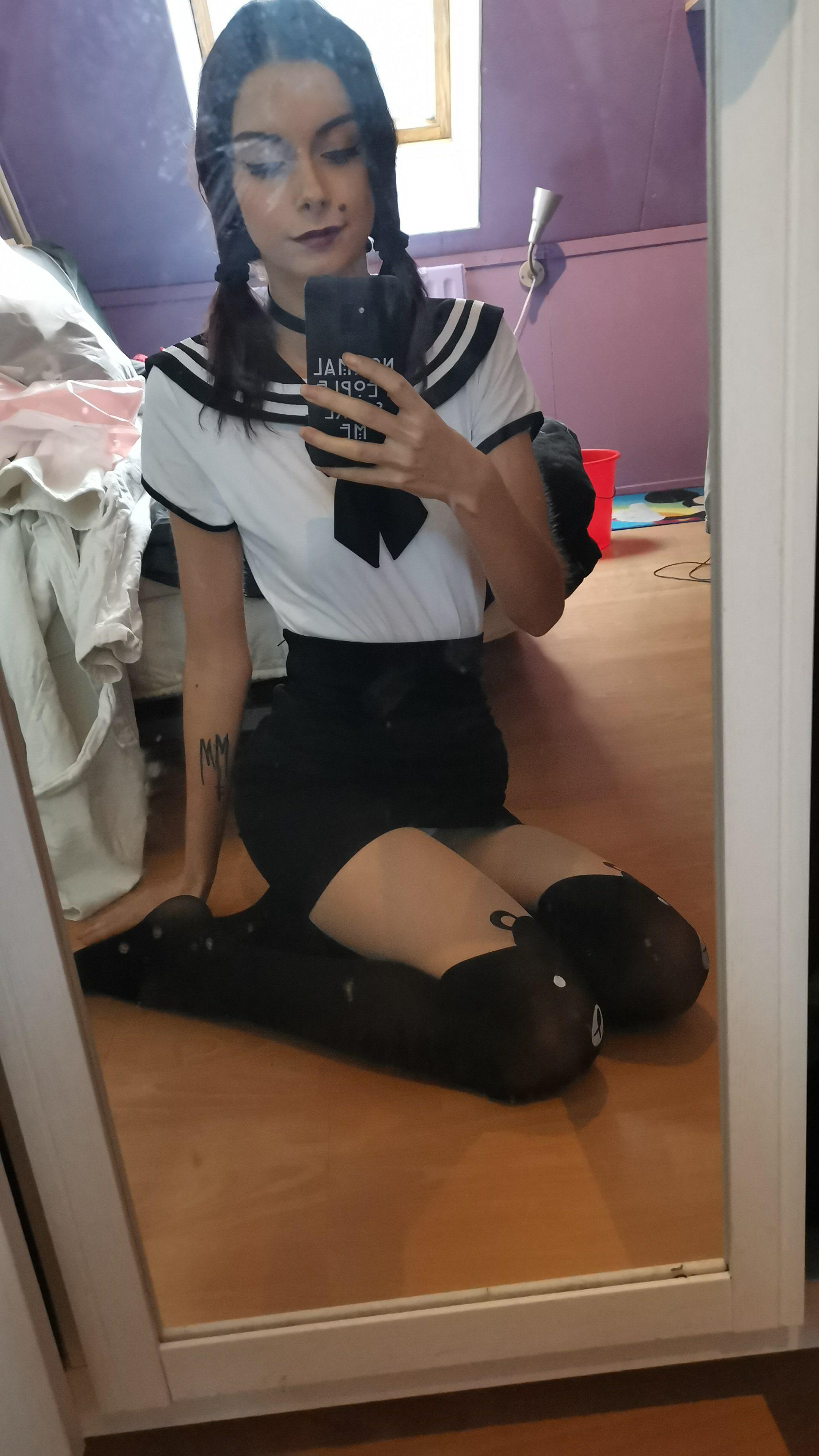 Feeling Cute 💕 Scrolller 6204