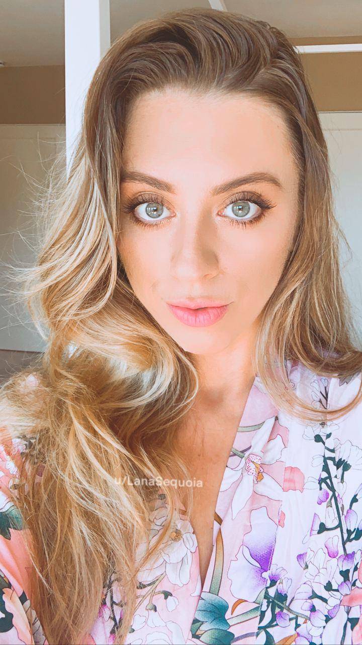 Feeling cute 😚 | Scrolller