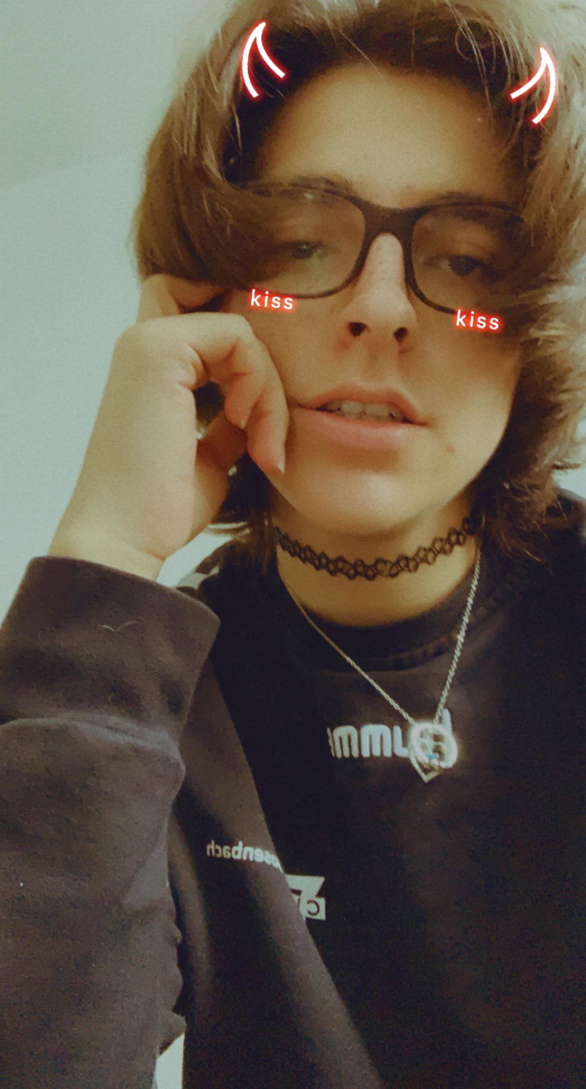 Feeling Cute 💕 Scrolller 1620
