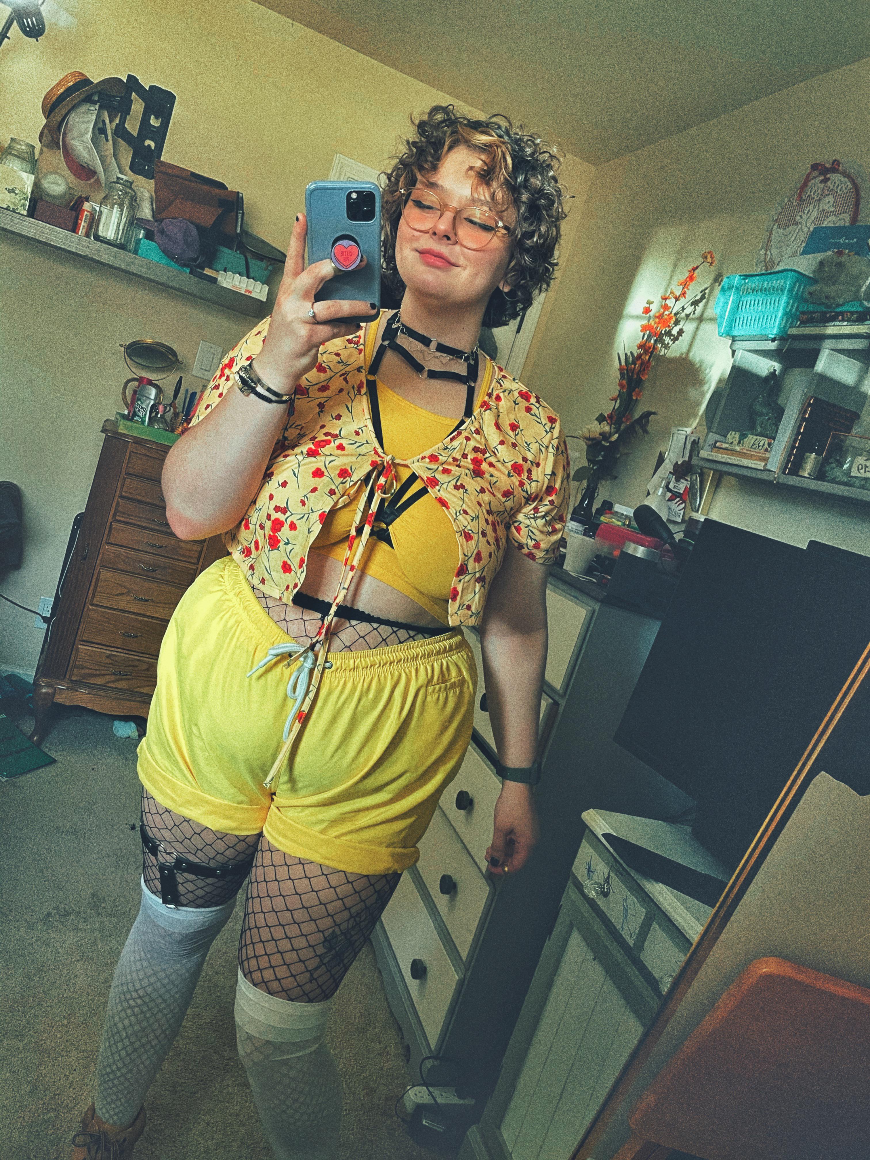 Feeling Super Cute Today 🥰 Scrolller
