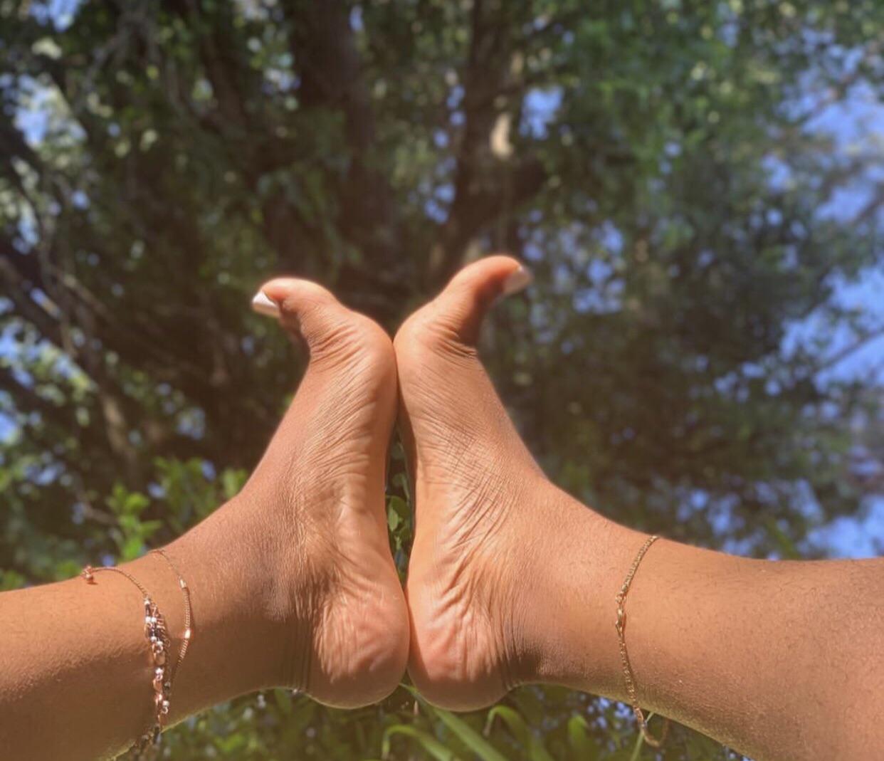 Feet pics??? | Scrolller