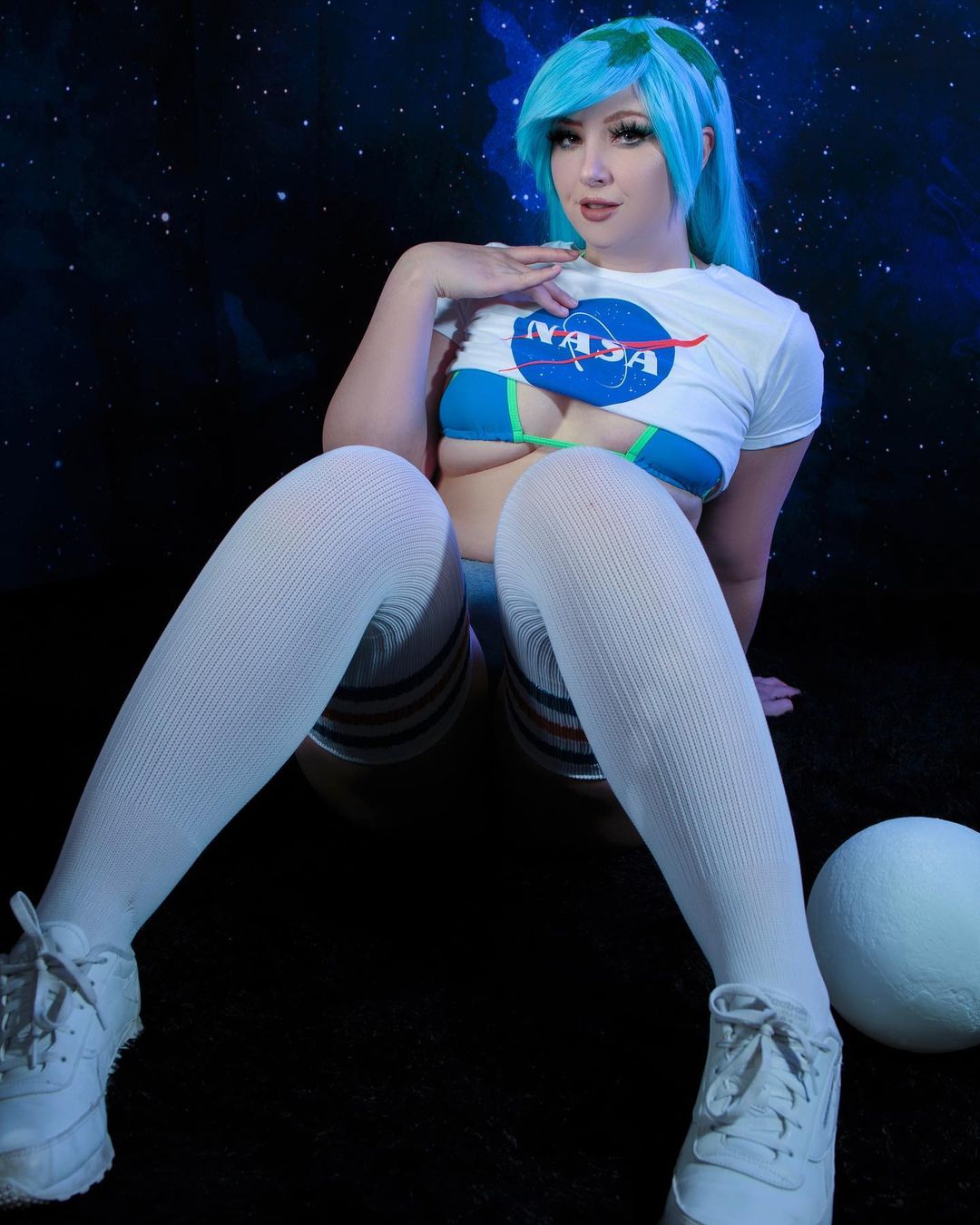 Feisty Vee as Earth-Chan | Scrolller