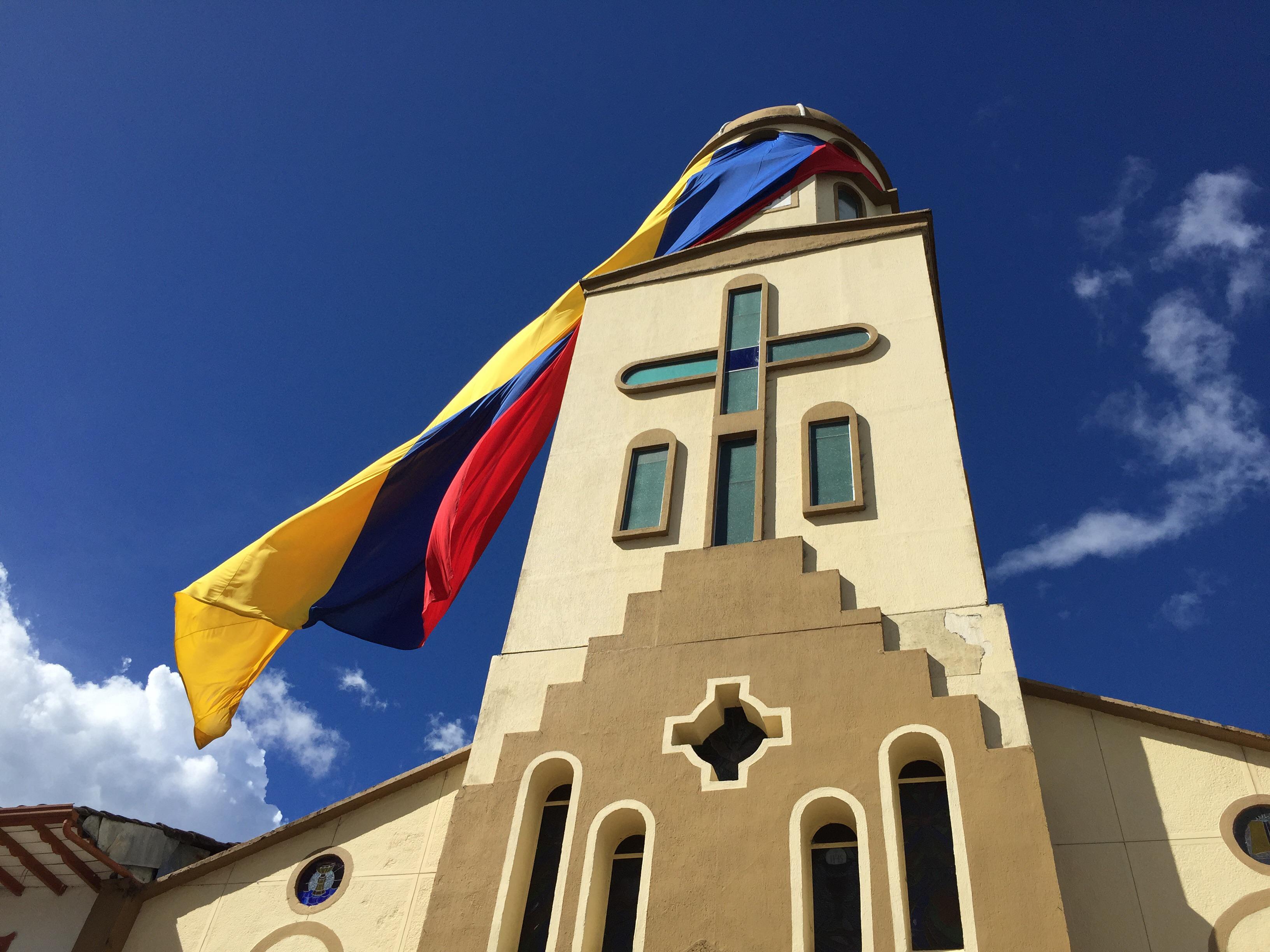 Feliz 20 de julio!🇨🇴 | Scrolller