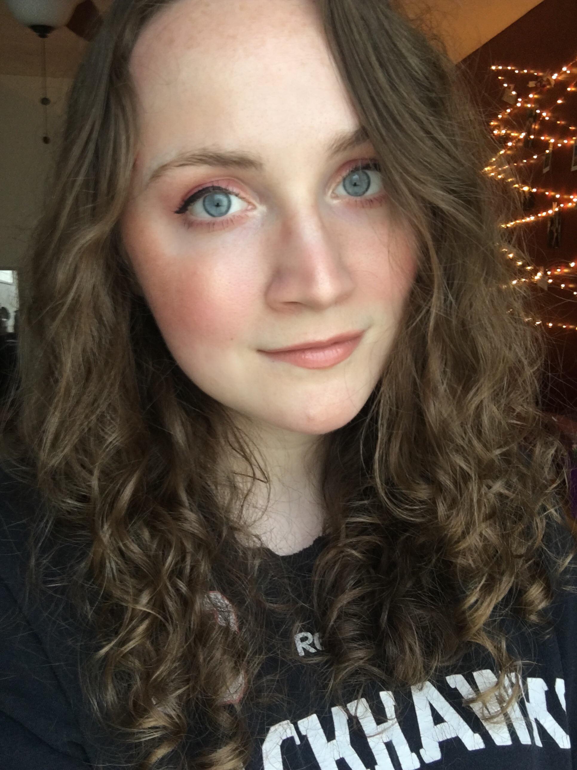 Felt cute, even sans brows (F/27) | Scrolller