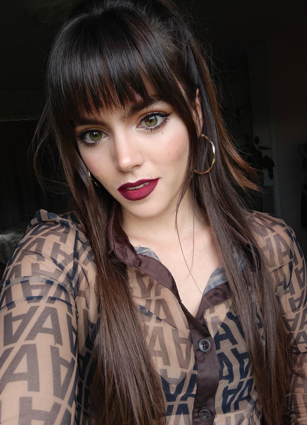 Felt very bold with a red lip at the weekend 💋 [Over18] | Scrolller